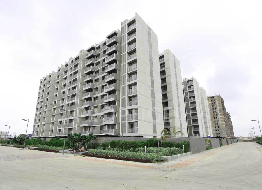 Shri Gautam Real Estate pvt ltd Apollo DB City in Vijay Nagar, Indore ...